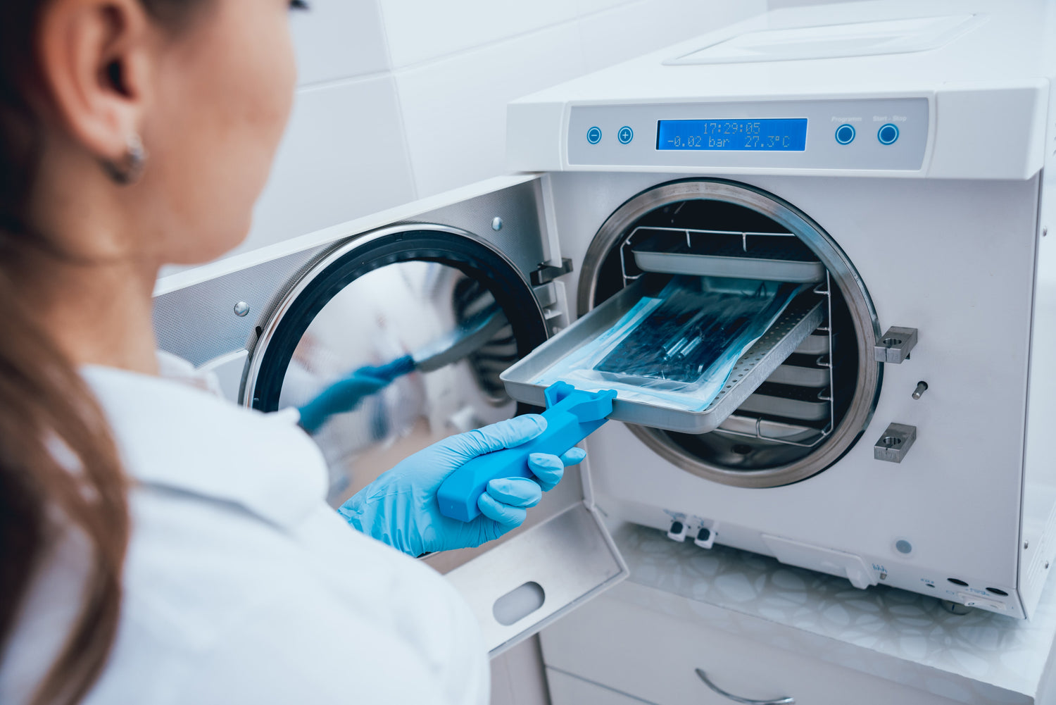 Autoclave: Principle, Types, and Precautions - Plant Cell Technology